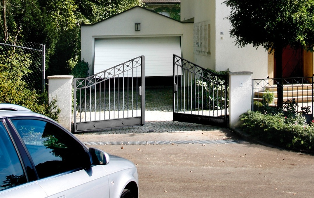 Garažo vartai, vartų automatika | Produktai | EXPERTDOOR